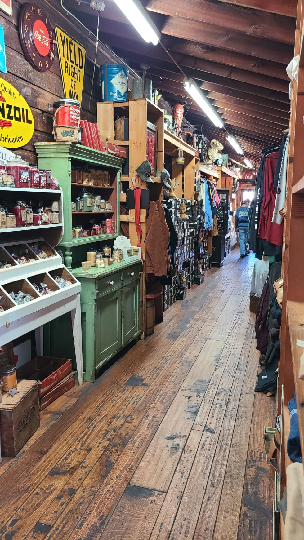 Collett Country Store | Johnny's BBQ